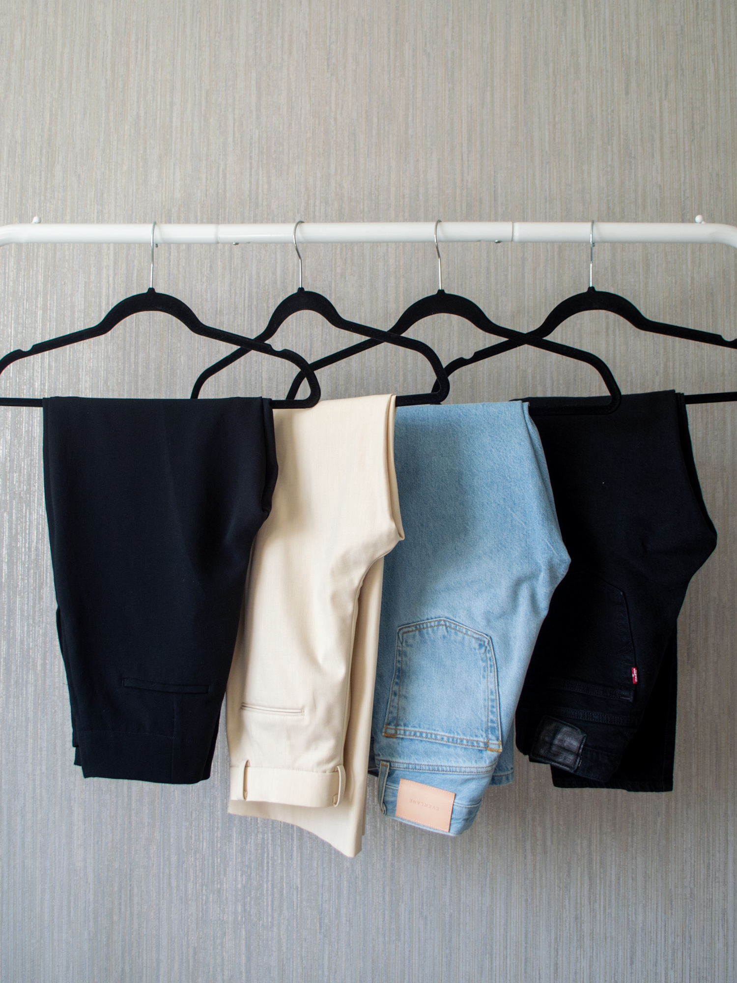 A Simple + Functional Smart Casual Capsule Wardrobe for Spring - Her ...