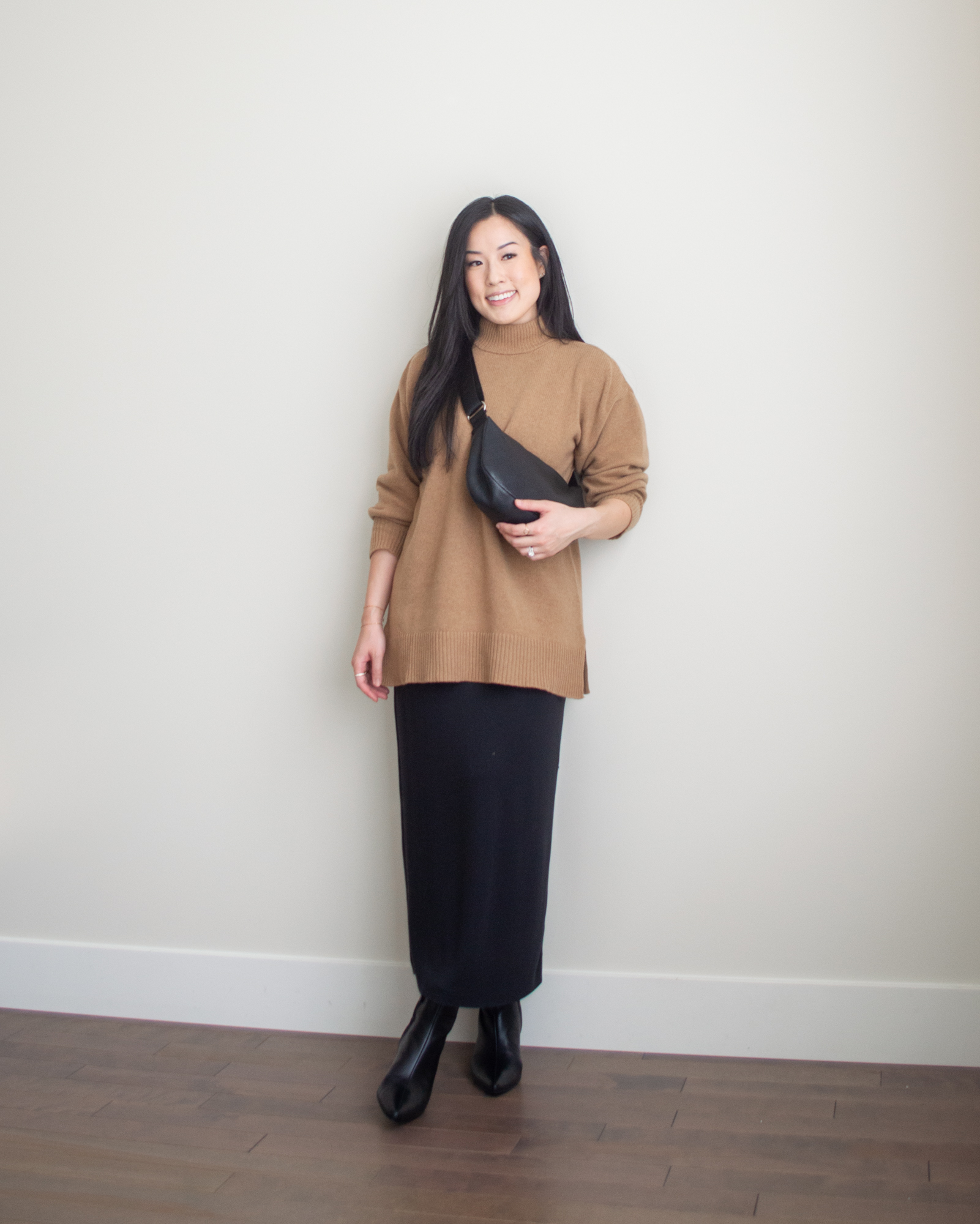 September Outfit Roundup - Comfy and Easy Outfits - Her Simple Sole